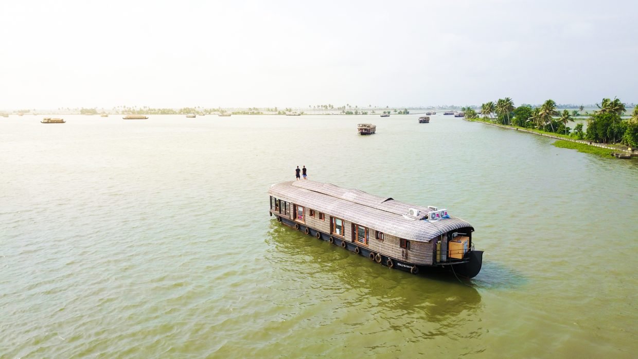 The Spice Route Experience – Luxury, Private Cruise Features